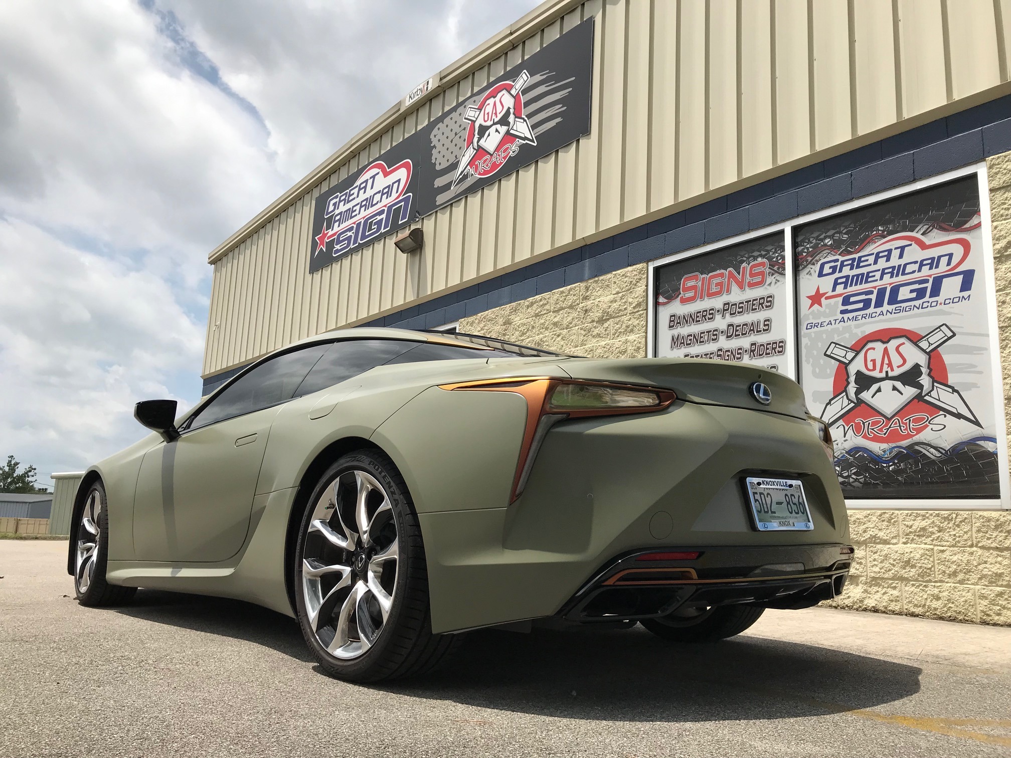 Lexus Khaki to Color Flow - Wrap Like Royalty