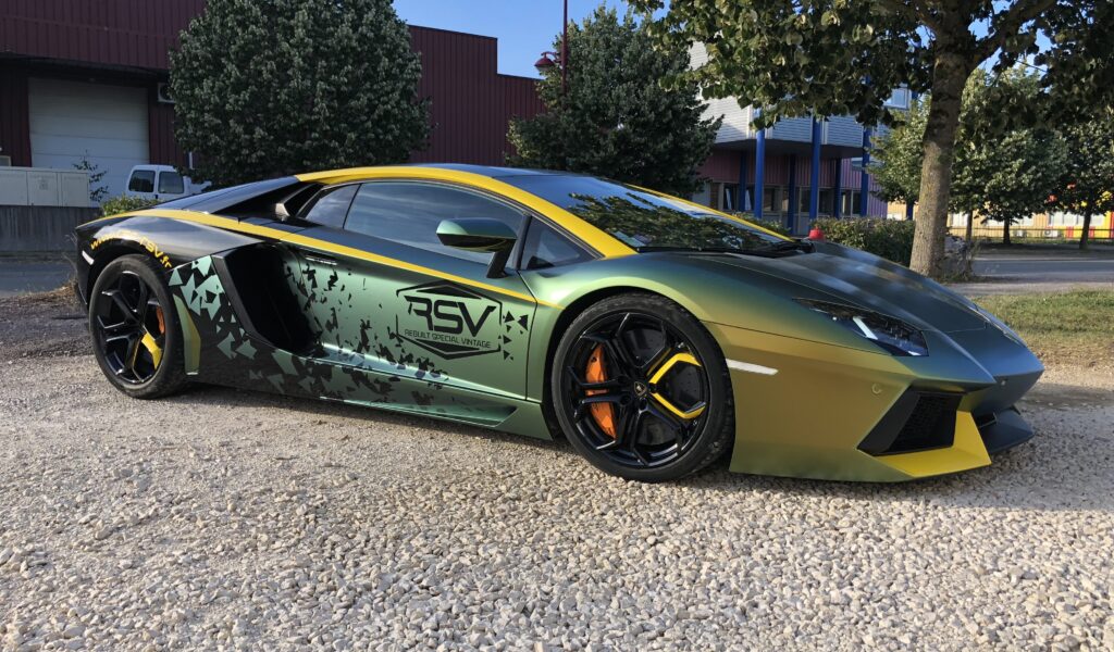 Lamborghini Aventador - Wrap Like Royalty