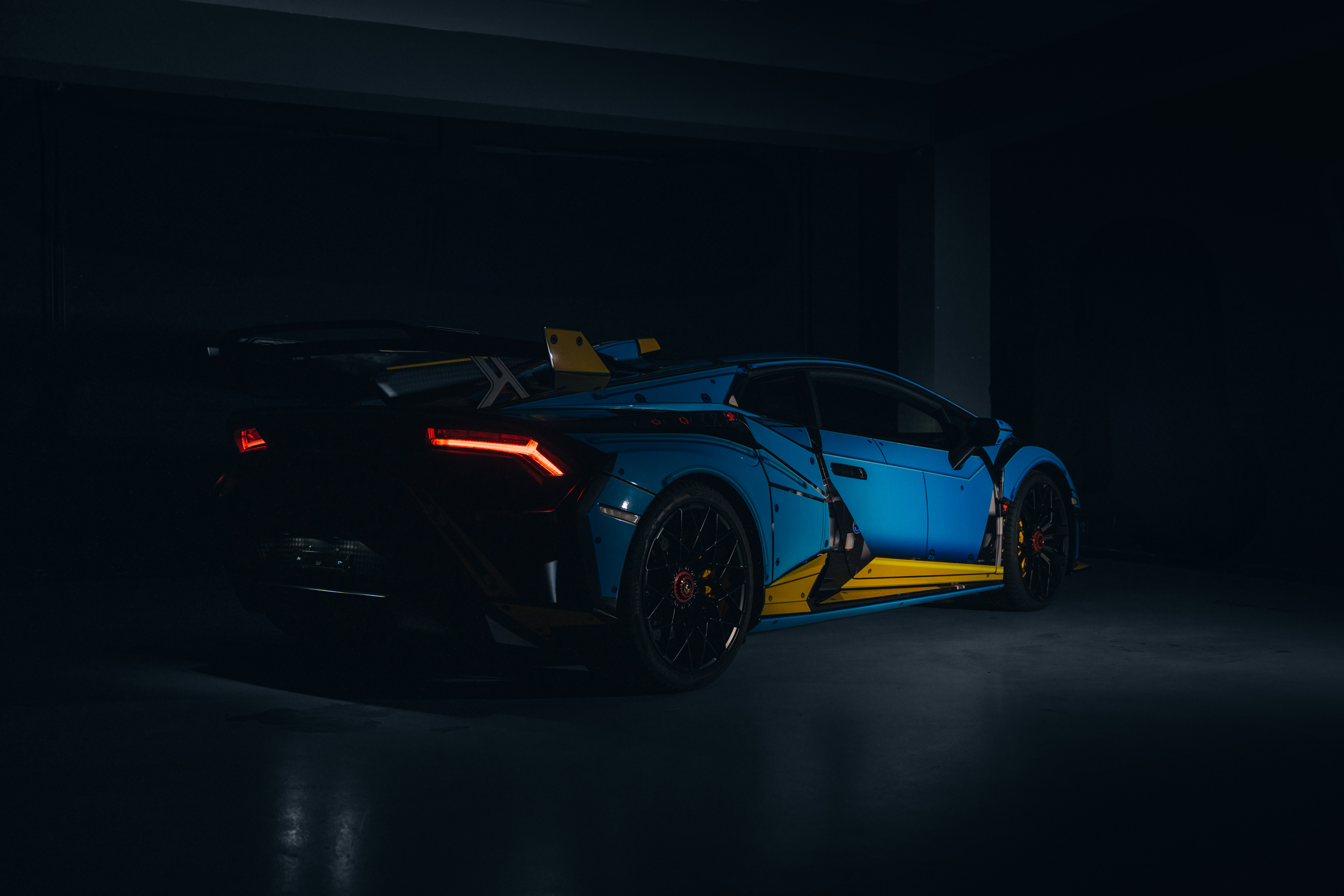 Lamborghini Huracan STO - Inspired by Lego - Wrap Like Royalty