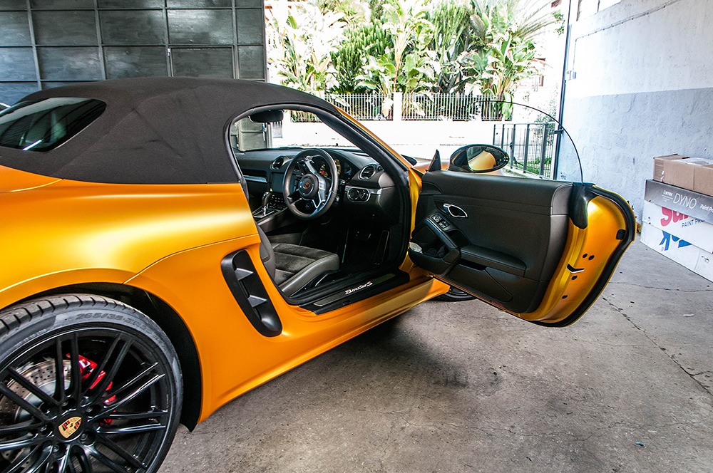 Energetic 718 - Wrap Like Royalty